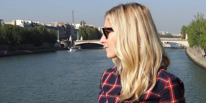 Interview mit Denise von Help Tourists in Paris: Am Eiffelturm führt ...